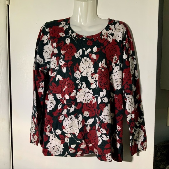 Emma James | Sweaters | Emma James Roses Red Floral Long Sleeve ...